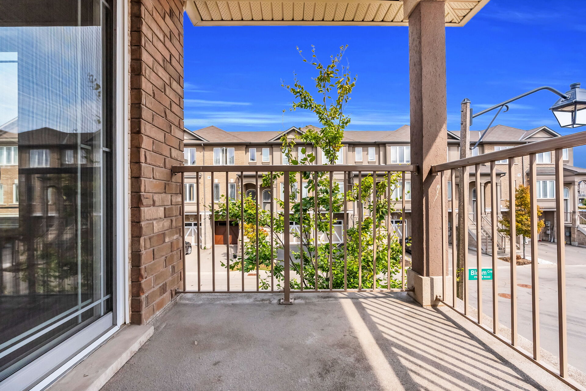89 Bloom Crescent, Hamilton, ON L0R 1P0